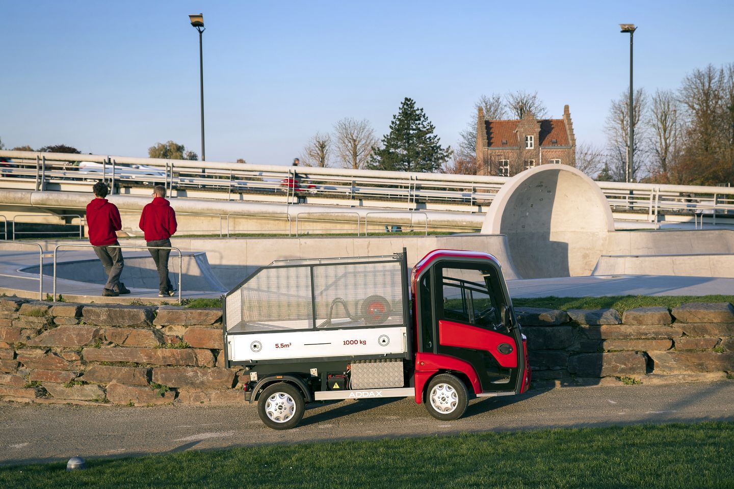 Elektro-Klein-LKW "KIRU-Kipper" by Steininger