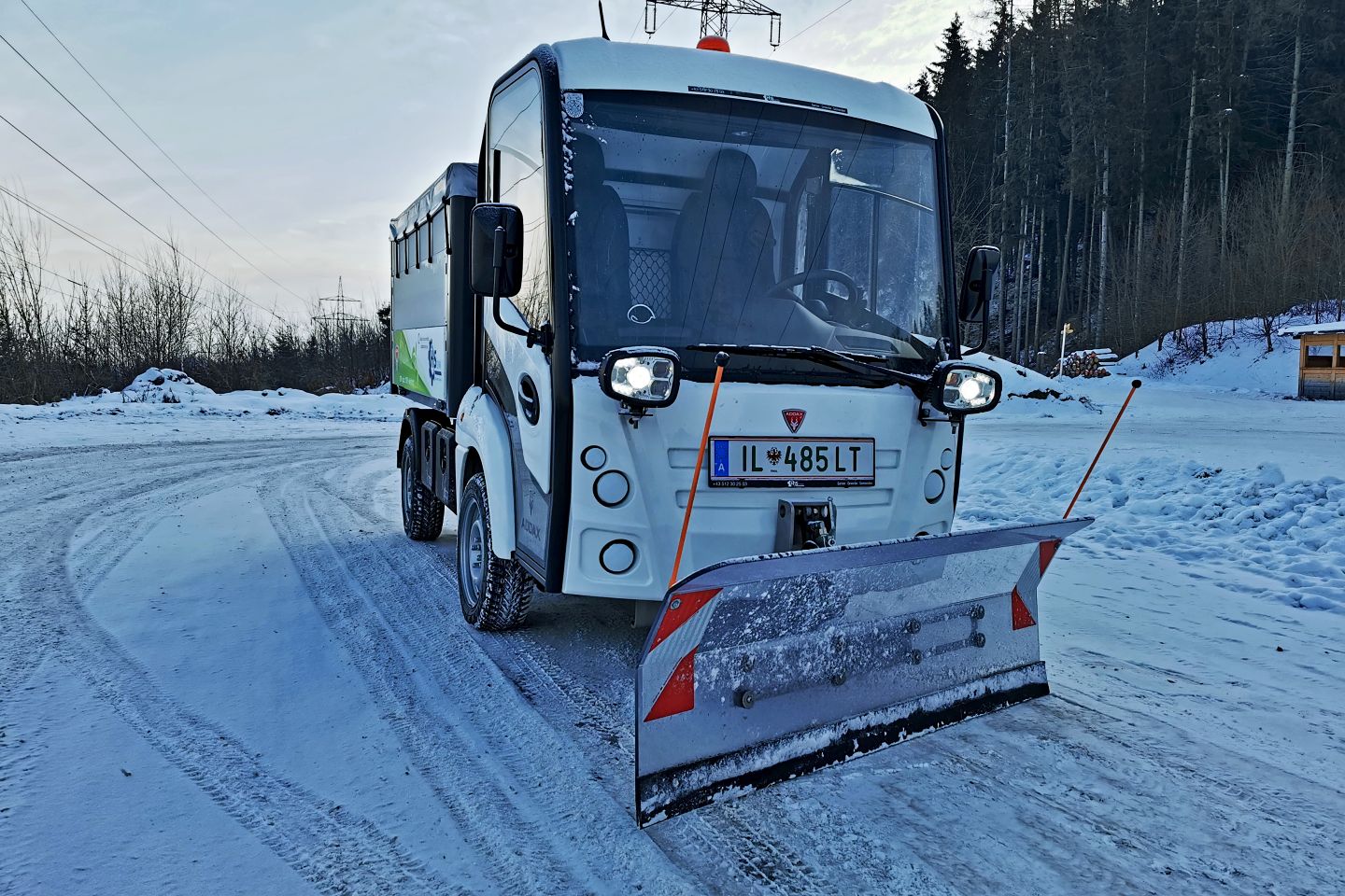 Elektro-Klein-LKW "KIRU-Winter" by Steininger